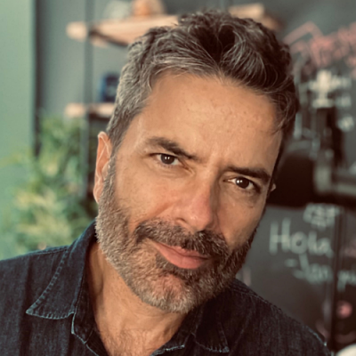 Author Brant Hansen Talks About Finding Joy and Peace in a Crazy World ...