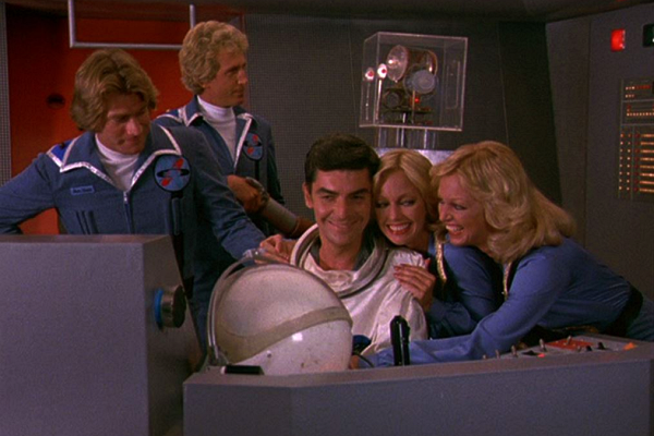 Silly Aliens: 8 Memorable Space-Themed TV Comedies – Writer of Pop Culture